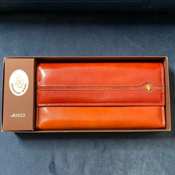 Amity | Bags | Vintage Amity Signature Series Wallet | Poshmark